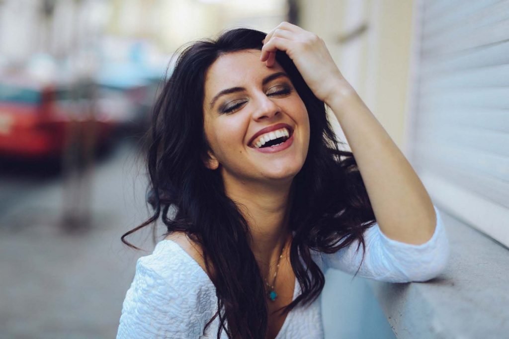 83 Quotes About Laughter For Living A Happy Life (2023)