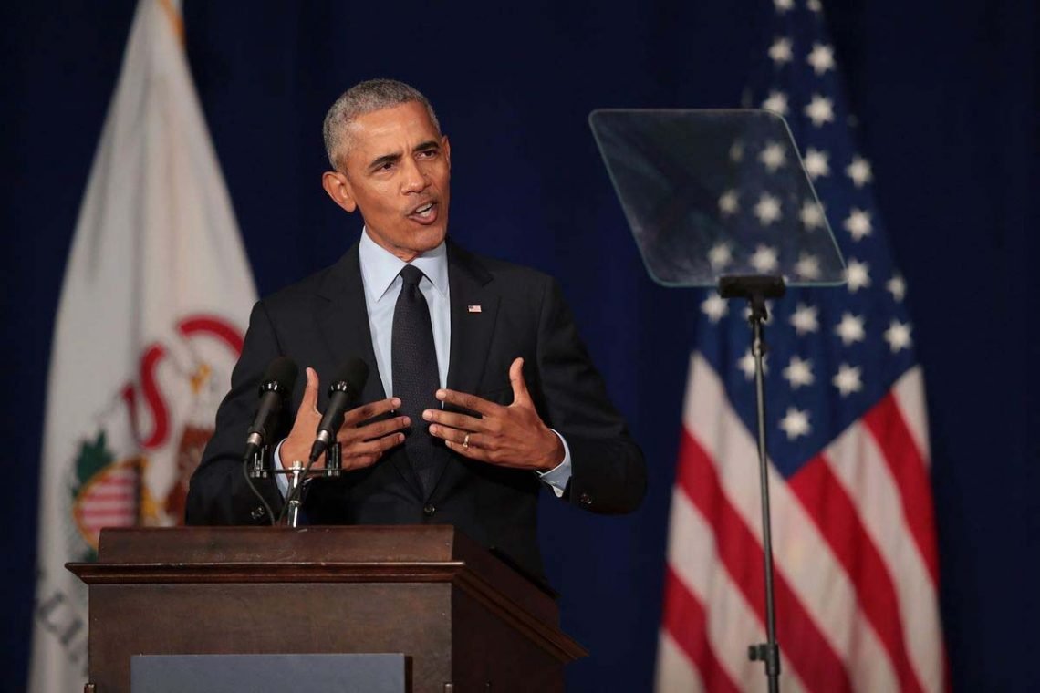Top 29 Most Inspirational Barack Obama Quotes (2024)