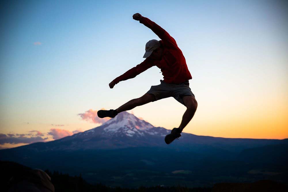 Top 29 Movement Quotes To Become More Energized (2023)