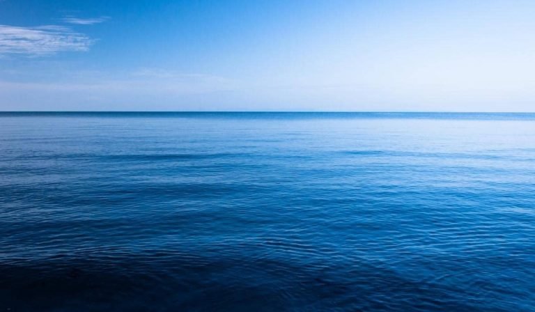 55 Inspirational Ocean Quotes That Will Open Your Mind