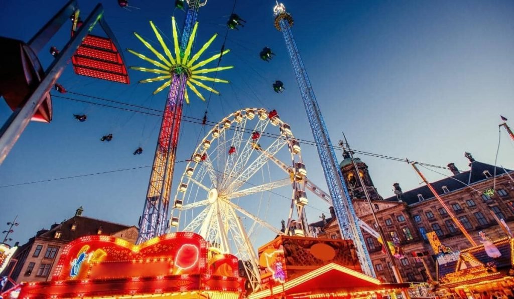 170+ Cool Amusement Park Name Ideas
