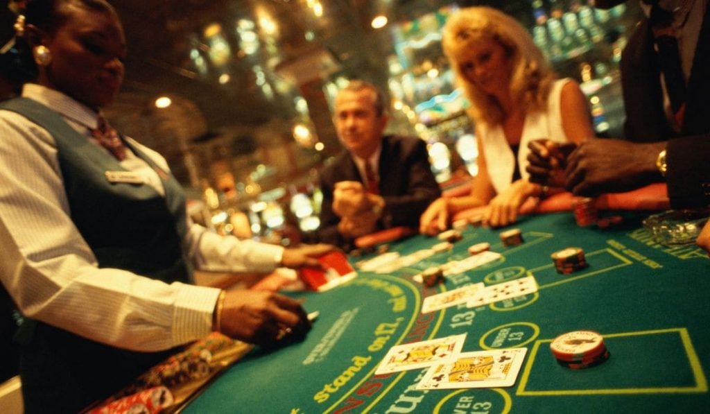 250 Cool Casino Name Ideas to Grab People's Attention