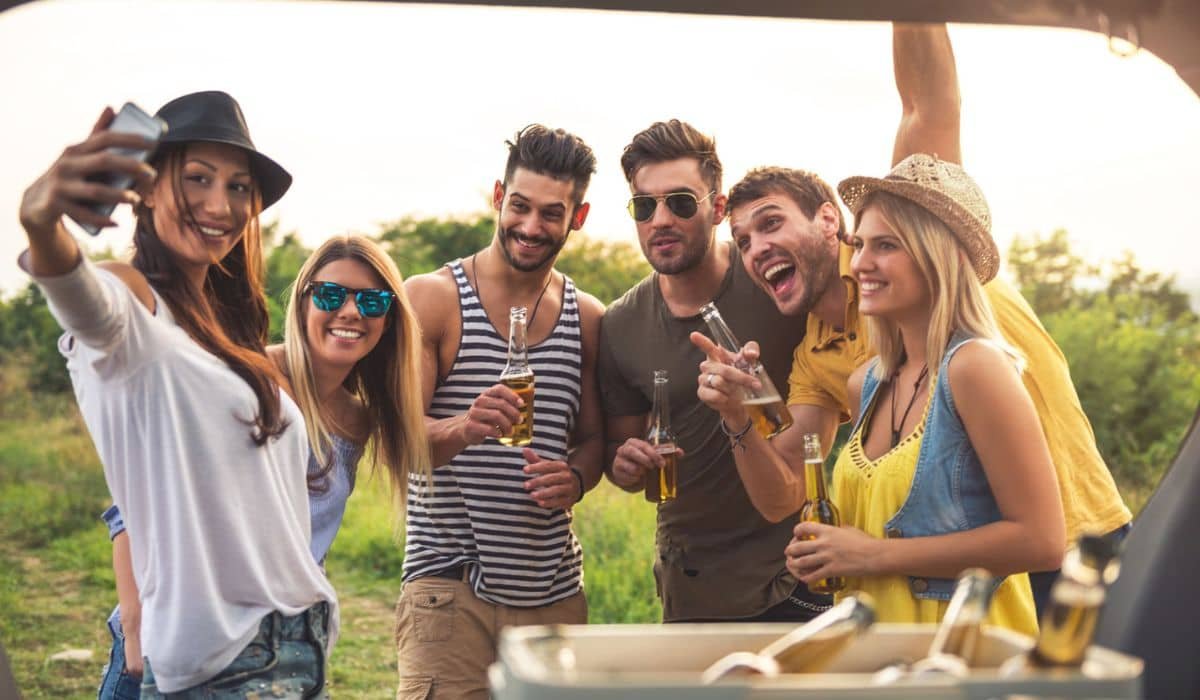209 Cool Cousins Group Names That You Will Love 2023 