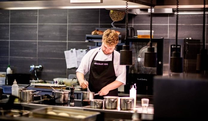 265 Cool Chef Names to Stand Out From Crowd