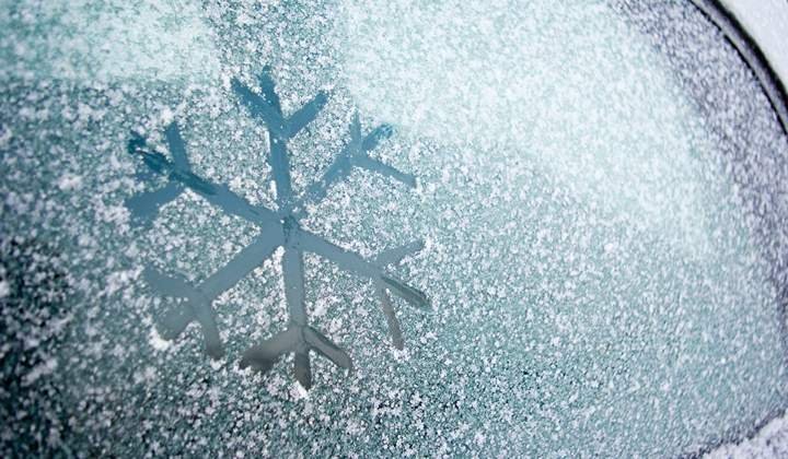 55+ Cold Puns to Spread Laughs in Icy Weather (2023)
