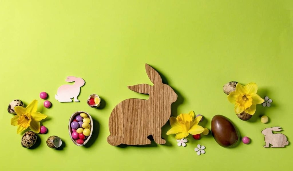111+ Best Easter Jokes to Make Family Laugh Hard (2023)