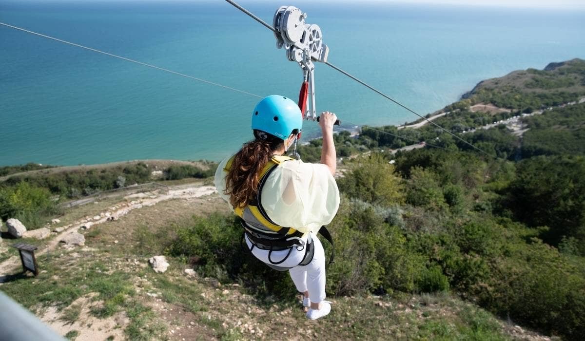 89 Best Zipline Captions for Instagram
