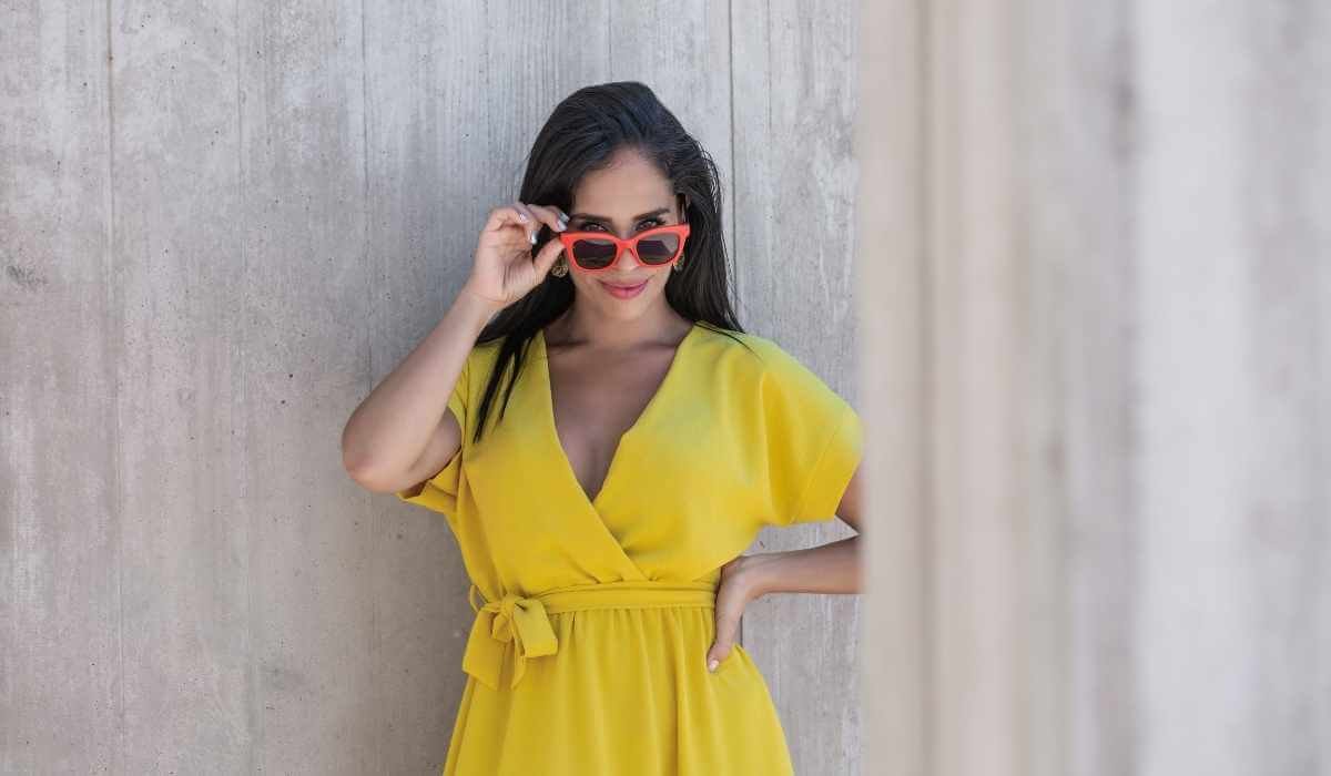109 Catchy Yellow Dress Captions for Instagram
